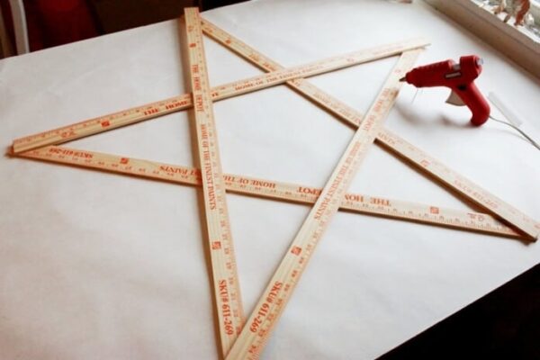 How to Make DIY Lighted Wooden Stars
