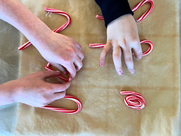 How to Bend and Shape Candy Canes