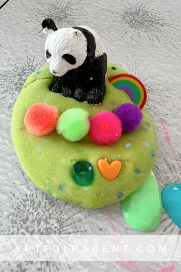 How to Set Up a Playdough Play Tray