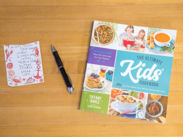 A Kids' Cookbook That Makes Cooking Easy and Fun!