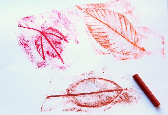 Leaf Rubbings Wreath – An Easy Fall Project for Kids