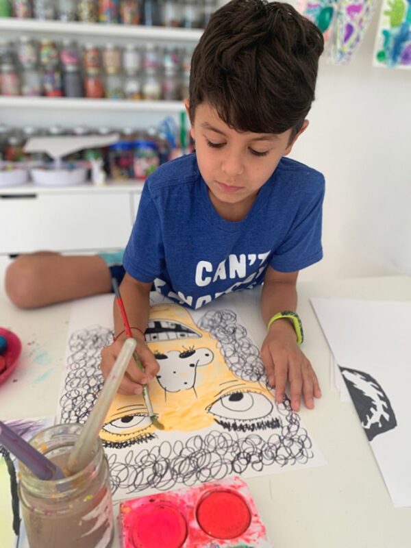 How to Play a Fun Family Drawing Game!