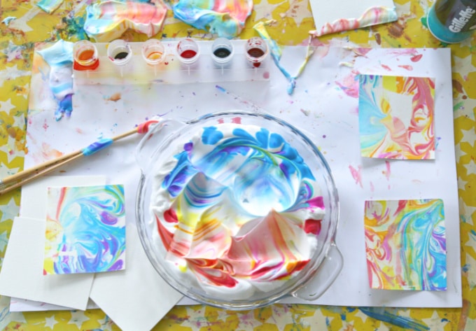 6 Easy Paper Marbling Techniques