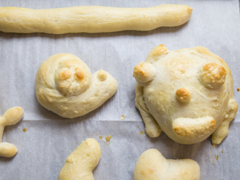 How to Make Monster Bread for Halloween