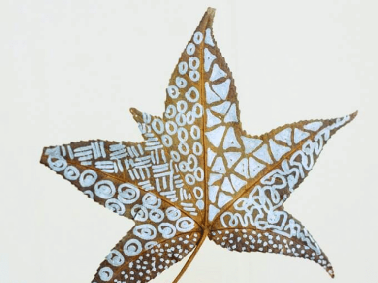 How to Make Zentangle Leaves with Sharpies for Fun