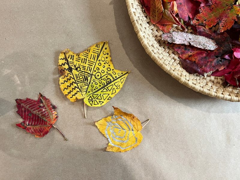 How to Make Zentangle Leaves with Sharpies