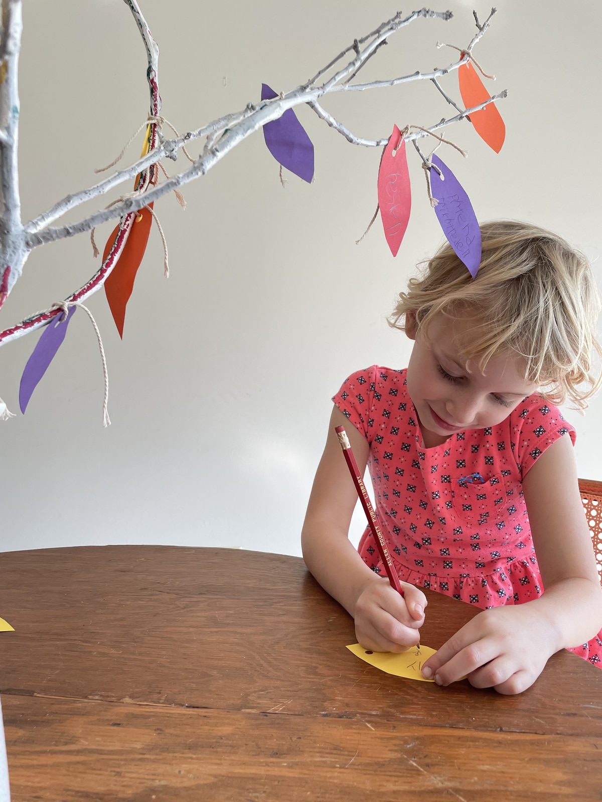 How to Make a Gratitude Tree - The Artful Parent