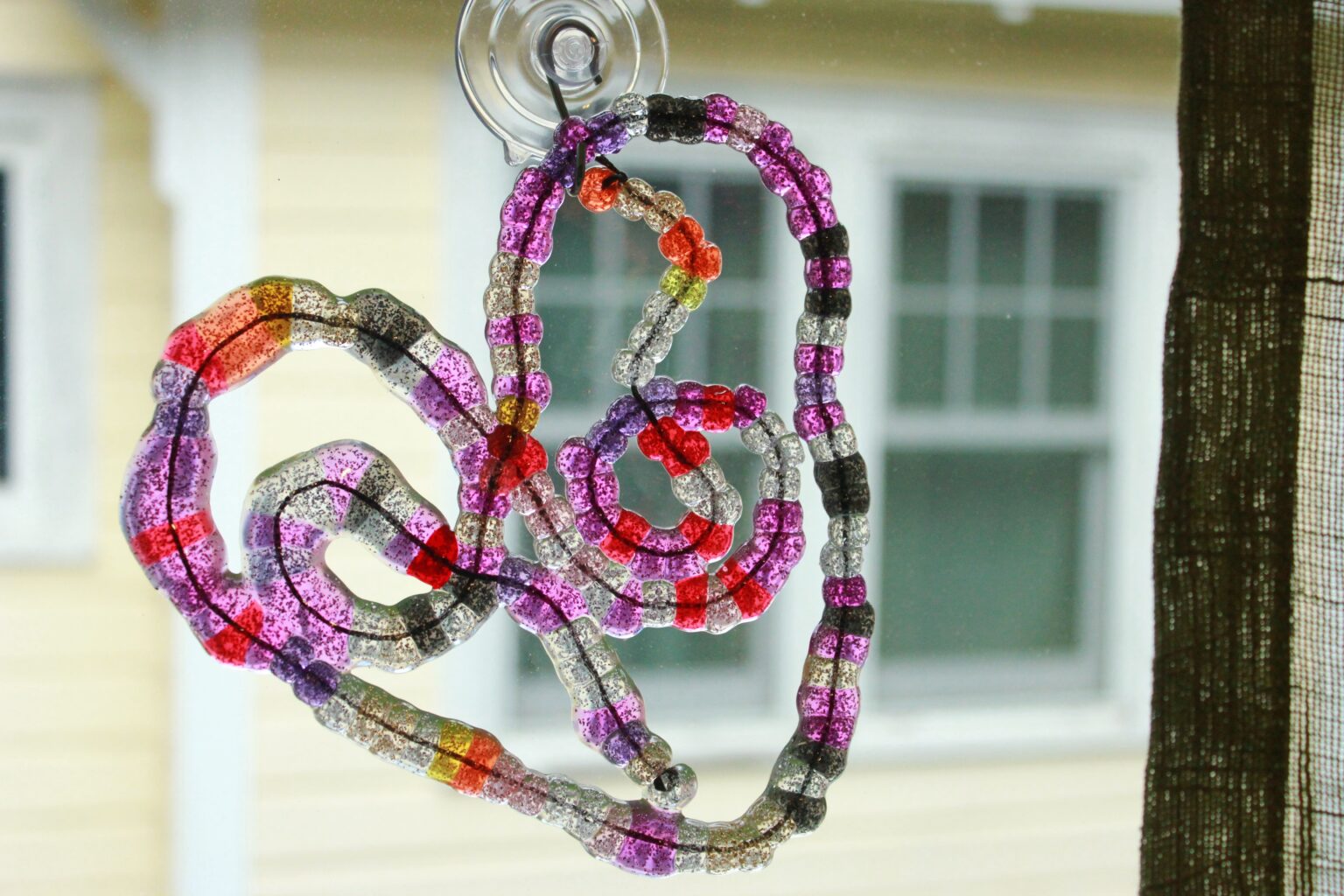 How to Melt Beads to Make Suncatcher Hearts