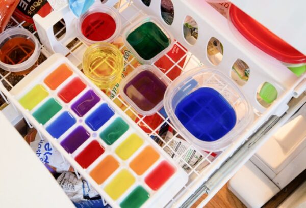 How to Make Stacked Ice Sculptures for an Easy Winter Art Project