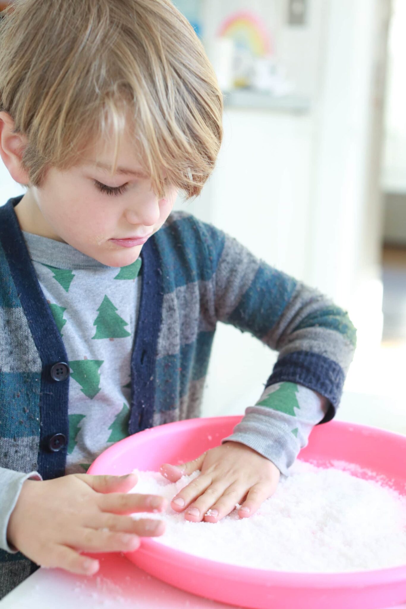 How to Make Instant Snow for Kids