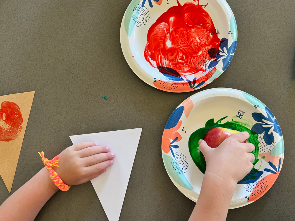 How to Make an Apple Prints Garland
