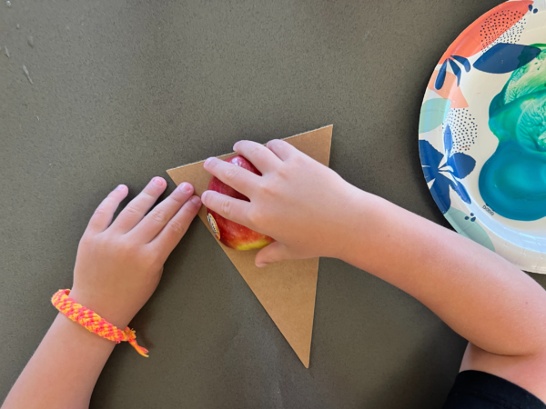 How to Make an Apple Prints Garland