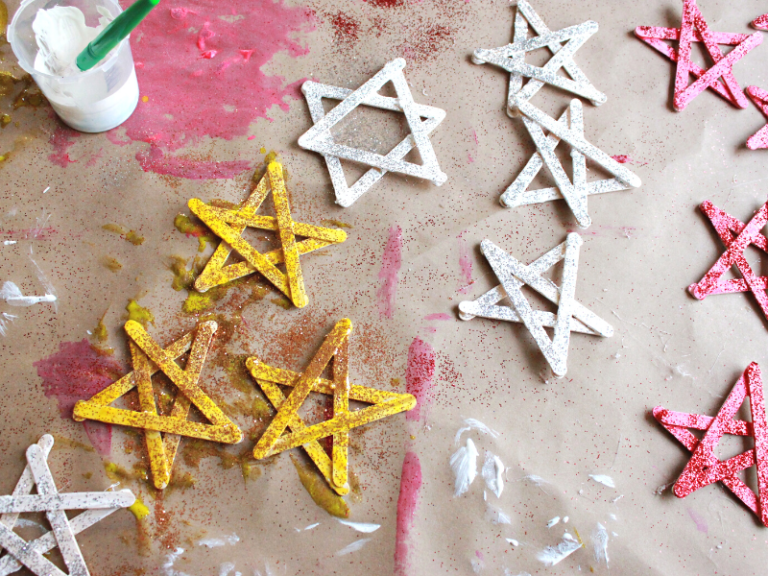 How to Make a Glitter Star Christmas Craft with Popsicle Sticks