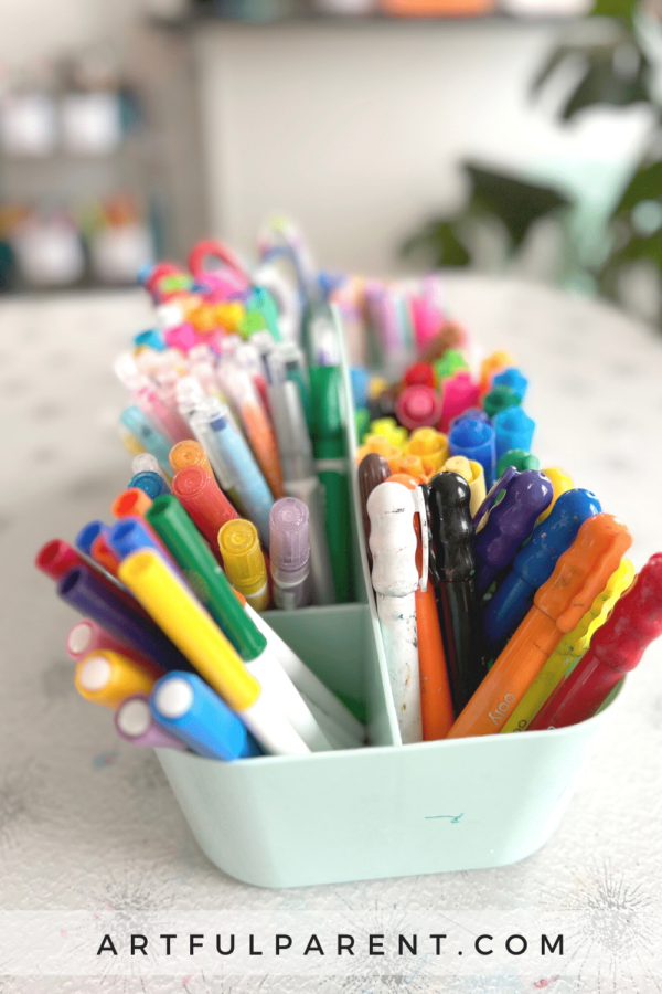 How to Set Up a Kids' Art Caddy