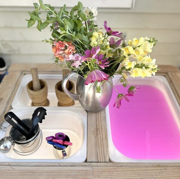 10 Valentine Sensory Bin Ideas for Kids