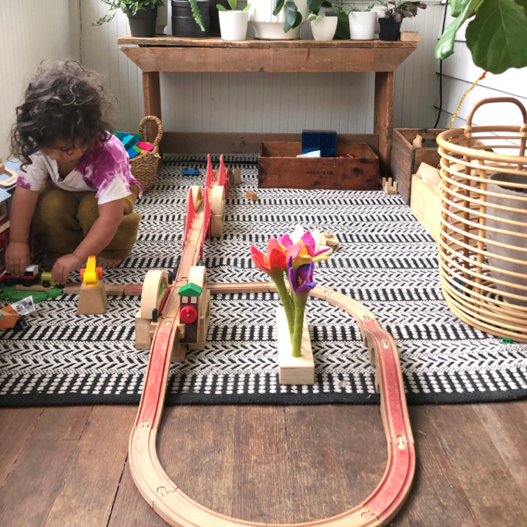 10 Fun and Creative Things to do at Home with Kids