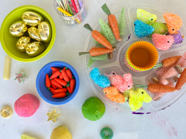 10 Spring Sensory Bins for Kids - The Artful Parent