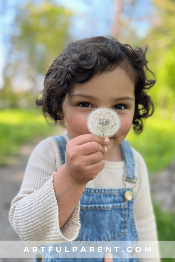 13 Nature Walk Ideas (+ FREE Nature Scavenger Hunt)