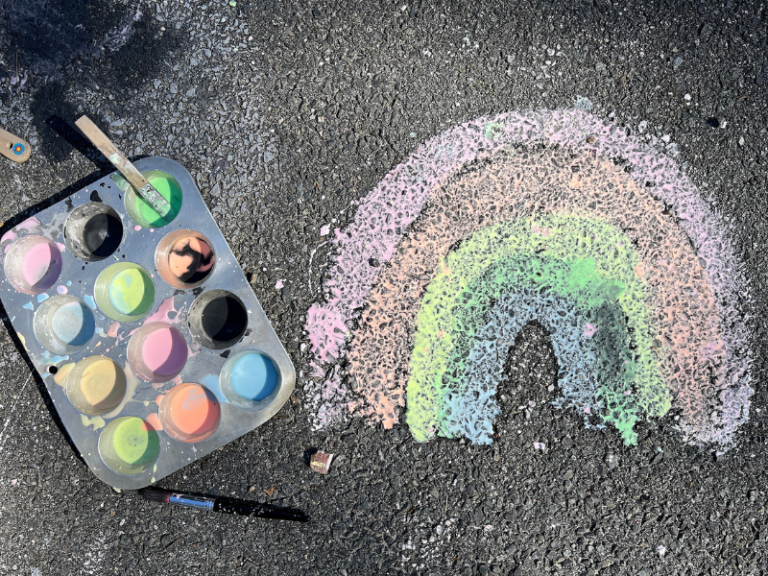 24 Outdoor Art Ideas for Kids