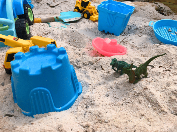 10 Ocean Crafts for Kids on Your Next Beach Trip