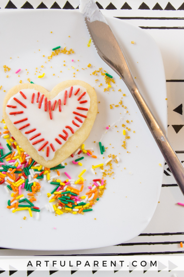 How to Decorate Valentine Cookies for Kids