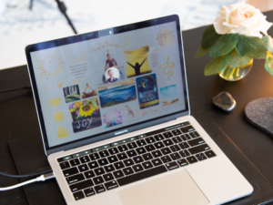 How to Make a Vision Board that Works In 9 Simple Steps