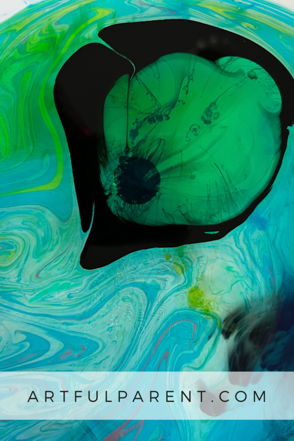 6 Easy Paper Marbling Techniques