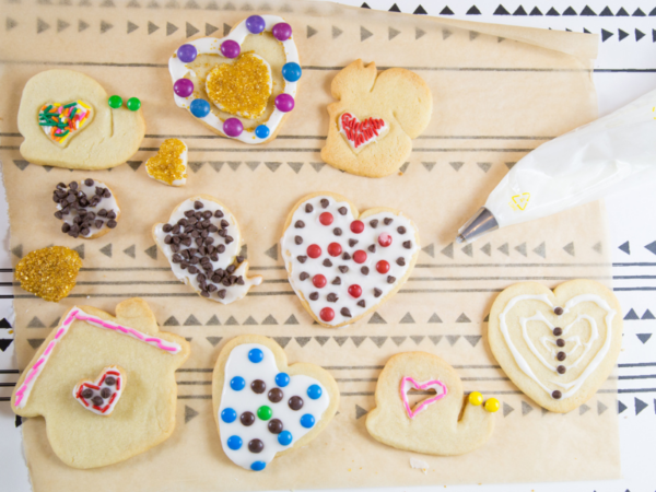30 Valentine's Day Activities for Kids (with Printable List!)
