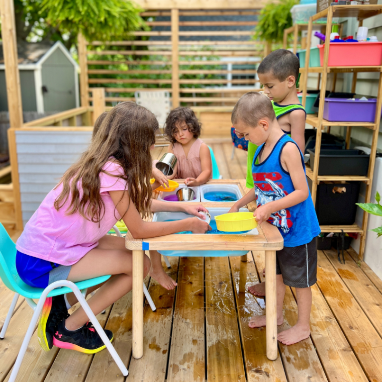 How to Start a Children's Art Group