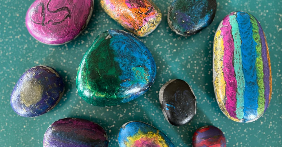 How to Make Melted Crayon Rocks